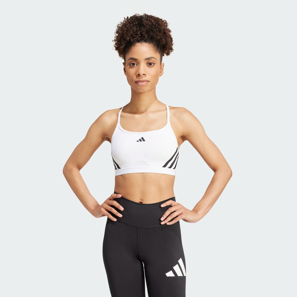 adidas AeroReact 3 Stripe Training Bra - White / Black – KITBOX